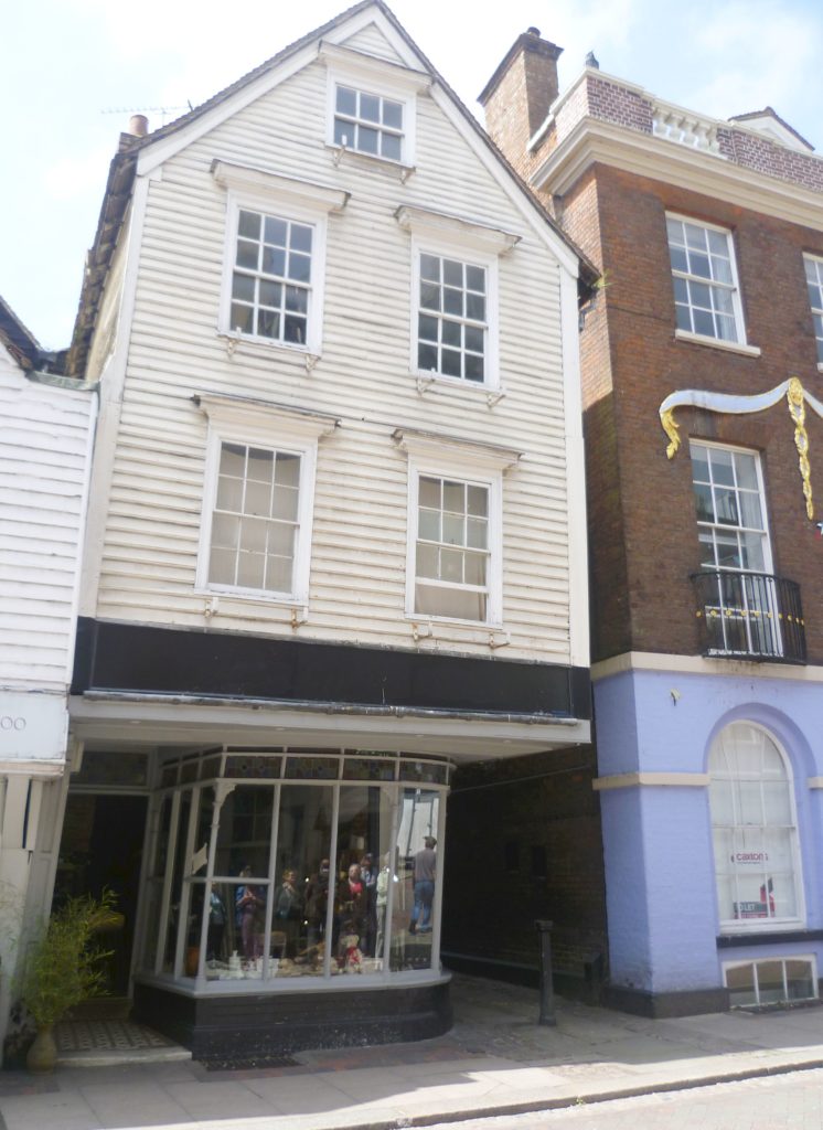 A Day in Historic Rochester – Elizabeth Hawksley